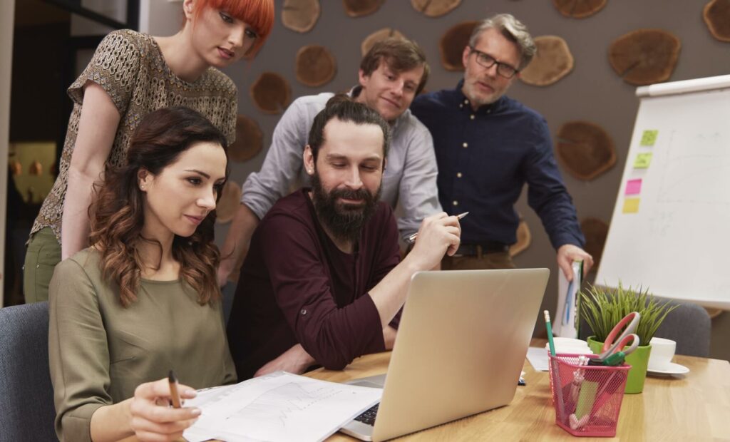 How To Manage a Creative Team - Inside Kitchen