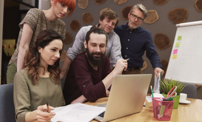 How To Manage a Creative Team - Inside Kitchen